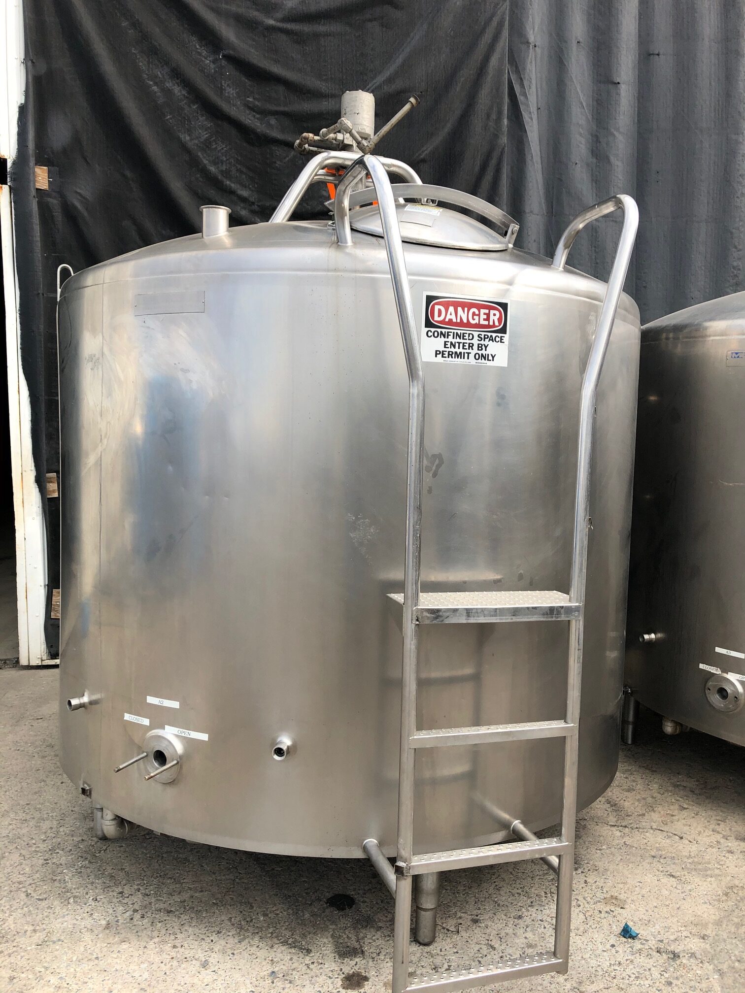 1,000 gallon Mueller model PCP pressure wall processor - Schier Dairy ...